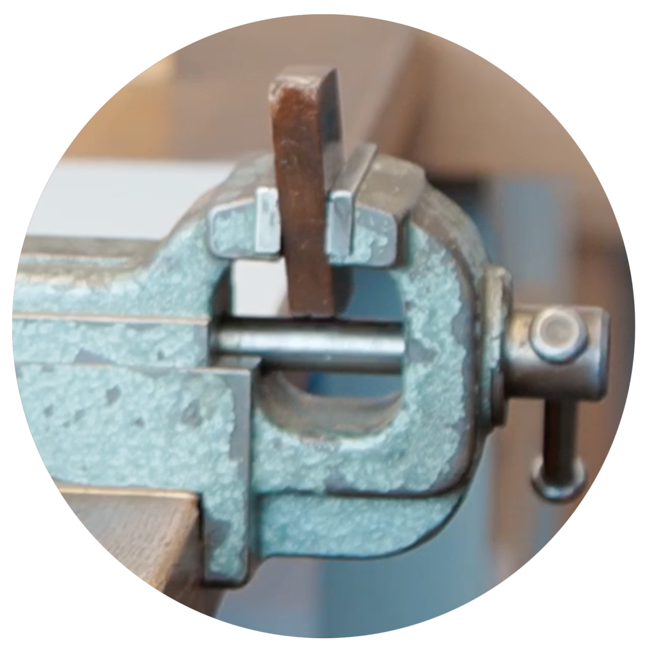 HAND OPERATED TOOLS - Horopedia